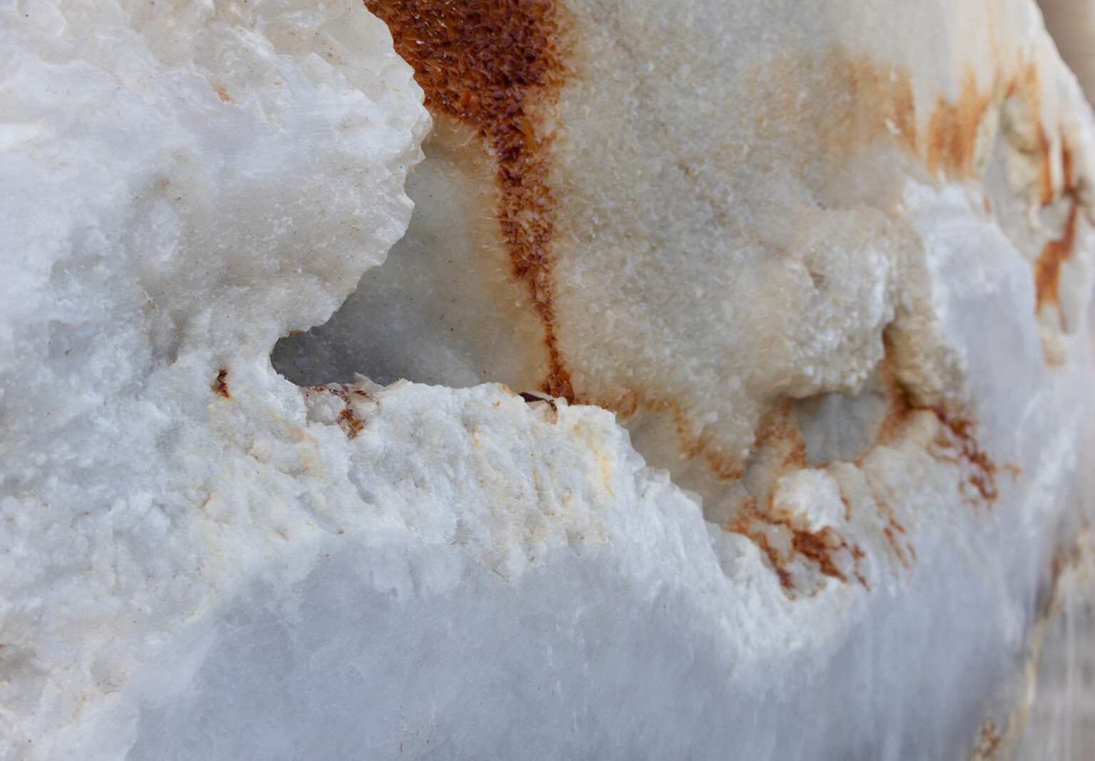 Exploring the Onyx color palette - Fiorantina Stone